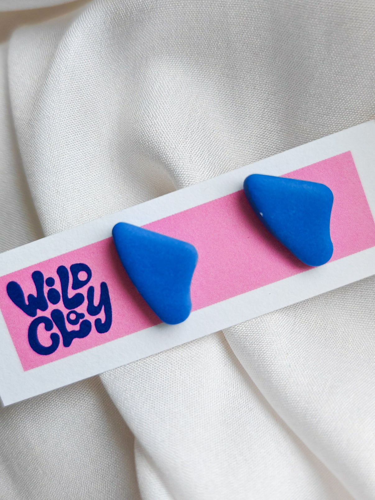 Abstract studs in blue – Wild Clay Bristol